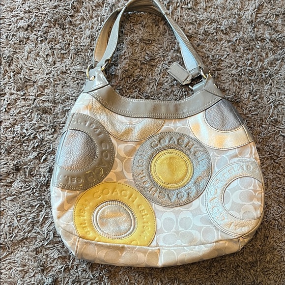 Coach | Bags | Coach Beige And Yellow Circle Pattern Shoulder Bag ...